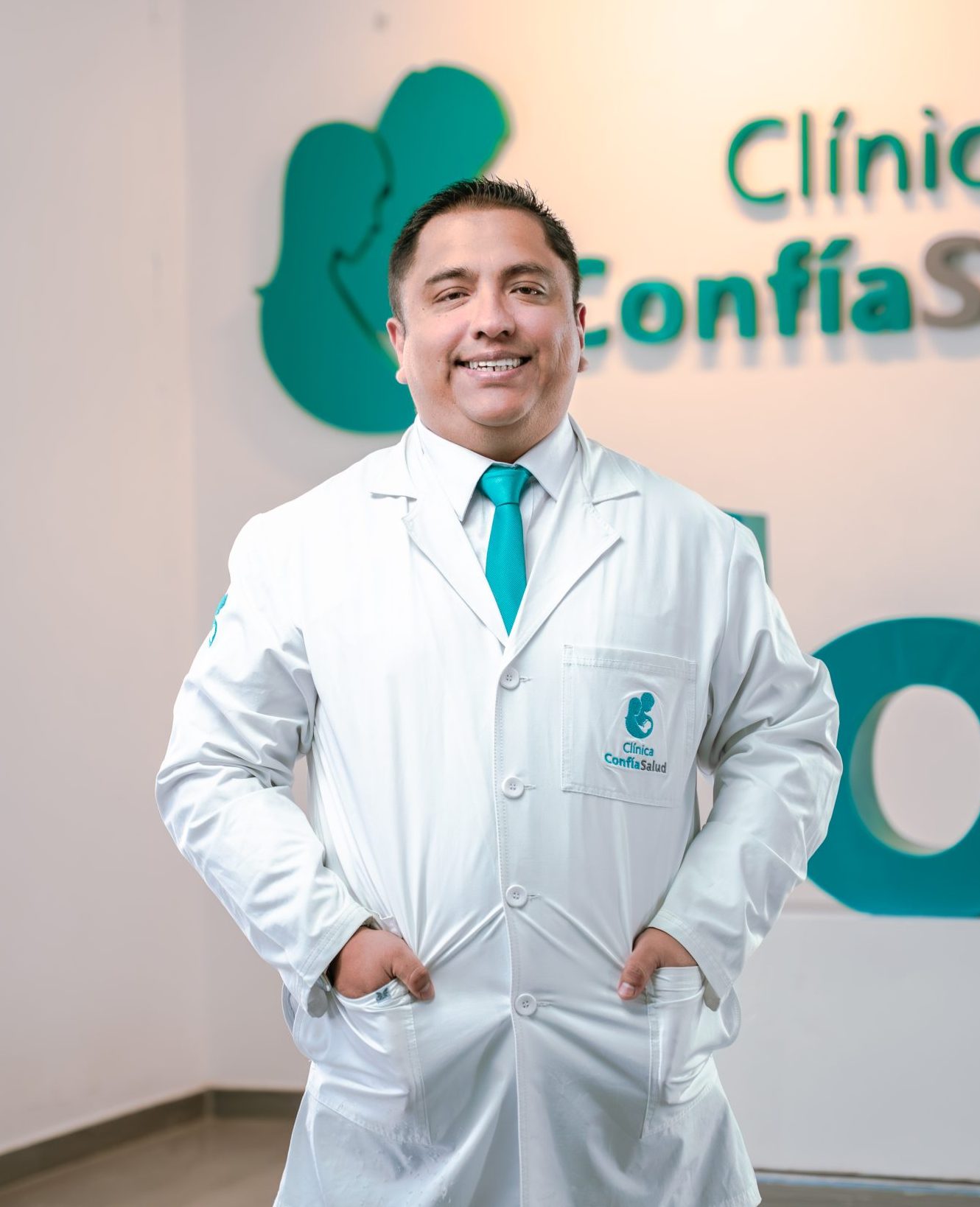 Manuel Francisco Landa Romero - Clínica ConfíaSalud